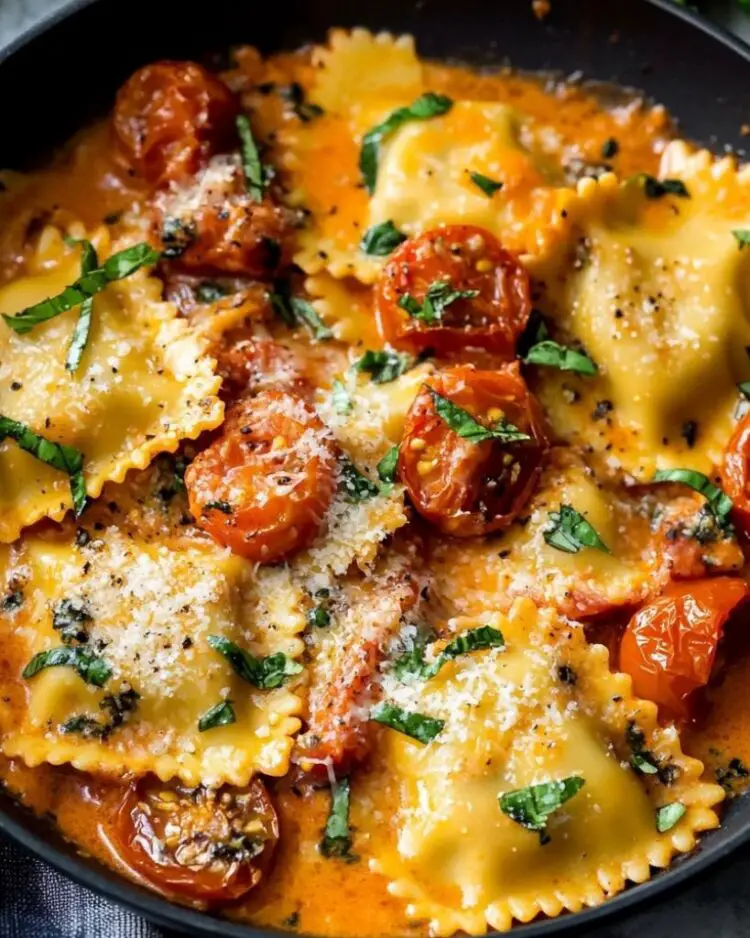 Ravioli with Creamy Tomato Sauce - Easy Recipes Ideas