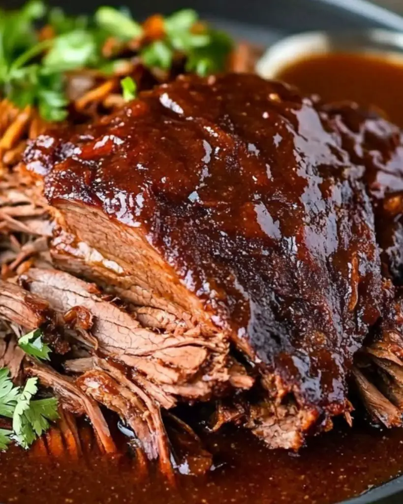 Caramelized Pulled Beef Brisket in a Rich Spicy Sauce - Easy Recipes Ideas